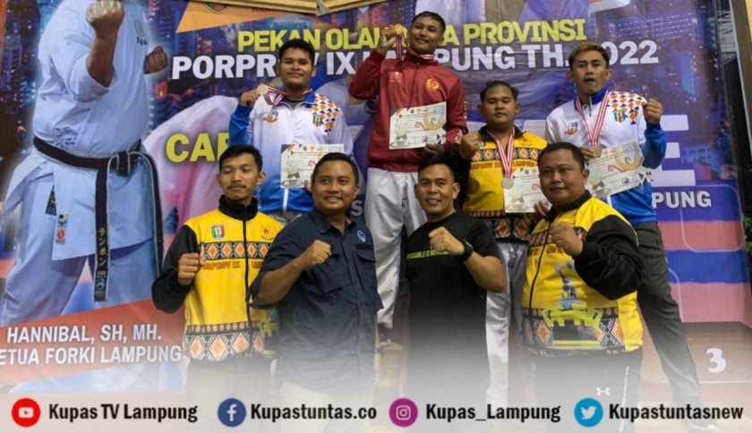 Kupas Tuntas - 3 Atlet Karate UTI Raih Medali Emas dan Perunggu pada ... Kupas Tuntas - 3 Atlet Karate UTI Raih Medali Emas dan Perunggu pada ...