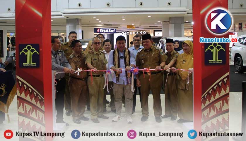Kupas Tuntas - Buka Pameran Layanan KI, Staf Khusus Menkumham Ajak ... Kupas Tuntas - Buka Pameran Layanan KI, Staf Khusus Menkumham Ajak ...