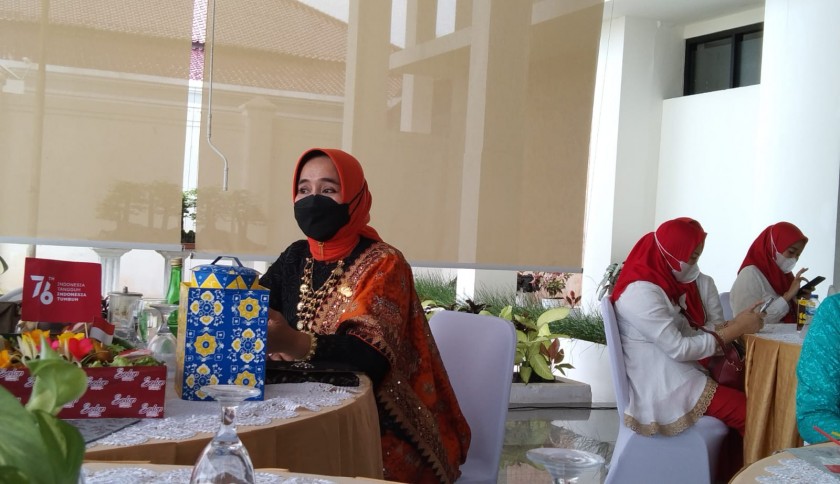 Makna Mendalam Di Balik Baju Adat Lampung Yang Dikena