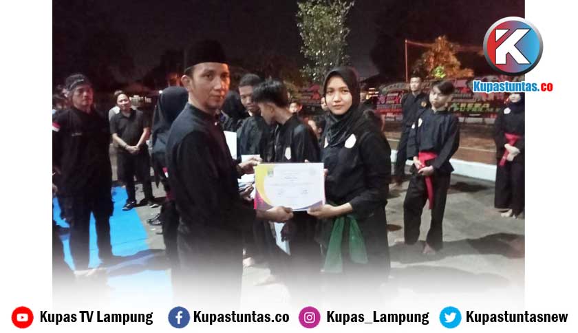 Kupas Tuntas - Empat Atlet Metro Sabet Juara Pencak Silat Juraisiwo Cup ... Kupas Tuntas - Empat Atlet Metro Sabet Juara Pencak Silat Juraisiwo Cup ...