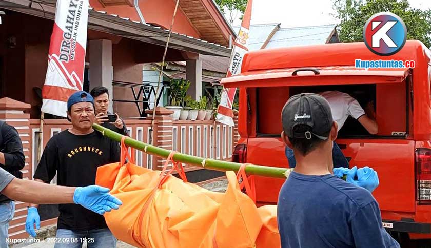 Kupas Tuntas - Geger! Masyarakat Sukamaju Lambar Dihebohkan Penemuan ... Kupas Tuntas - Geger! Masyarakat Sukamaju Lambar Dihebohkan Penemuan ...