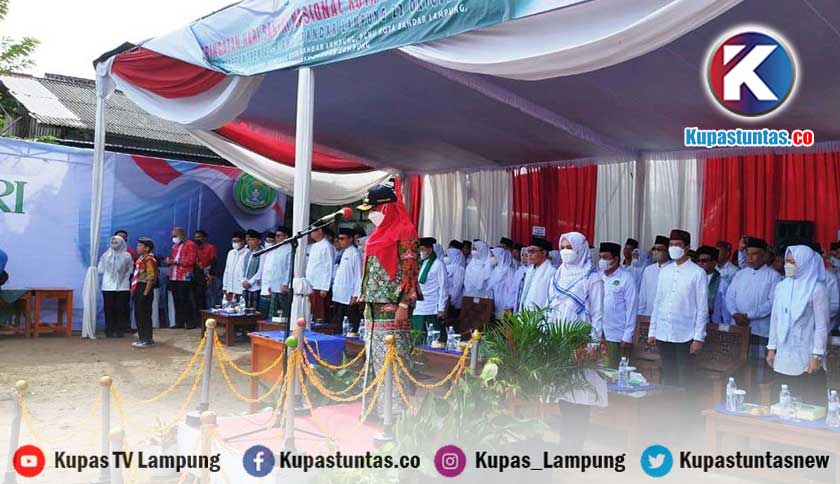 Kupas Tuntas - Hari Santri Nasional, Walikota Eva Ajak Pesantren Jangan ... Kupas Tuntas - Hari Santri Nasional, Walikota Eva Ajak Pesantren Jangan ...