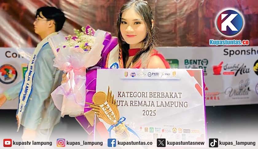Kupas Tuntas - Mahasiswi Universitas Teknokrat Chika Bianca Raih Predikat Terbaik Kategori ...