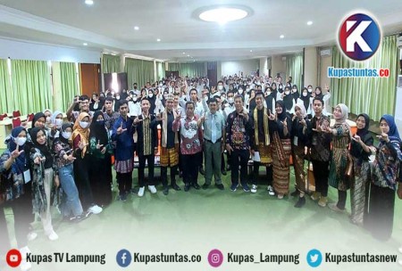 Kupas Tuntas - 134 Mahasiswa Unila Ikuti Pengambilan Sumpah PMPAP