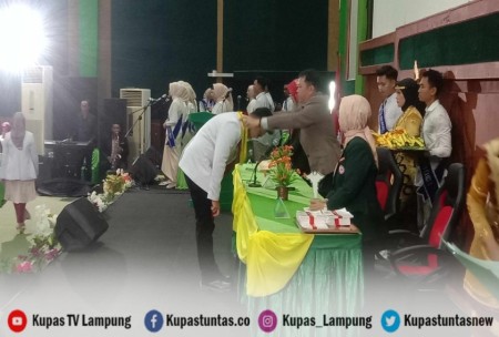 Kupas Tuntas - 87 Mahasiswa Universitas Malahayati di ambil Sumpah Dokter