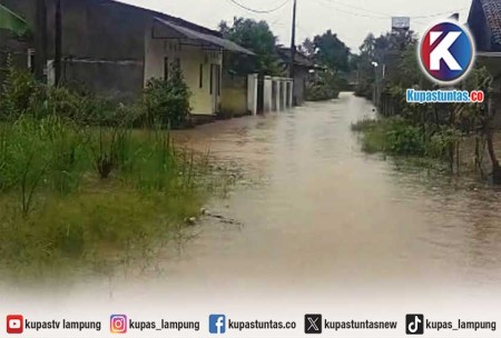 Kupas Tuntas - Bandar Lampung Kembali Dikepung Banjir, Rumah Terendam hingga Tiga Nyawa Melayang