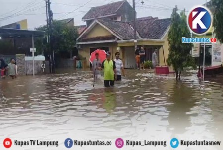 Kupas Tuntas - Banjir Parah Landa Bandar Lampung, Warga Terdampak Harap Pemerintah Tangani Serius