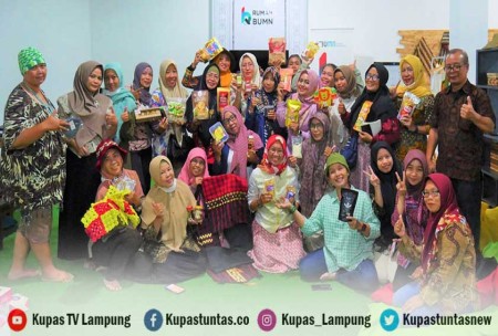 Kupas Tuntas - Dorong UMKM Tembus Pasar Internasional, Rumah BUMN Bandar Lampung Gelar Workshop ...