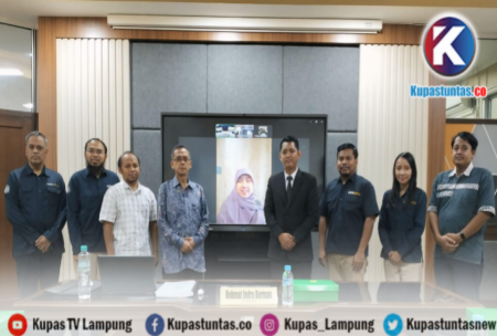 Kupas Tuntas - Dosen Tetap FTIK Universitas Teknokrat Indonesia Raih Gelar Doktor dari UGM