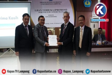 Kupas Tuntas - Edison Raih Gelar Doktor ke-9 Program Ilmu Lingkungan Unila