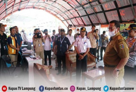 Kupas Tuntas - Gubernur Arinal Djunaidi Tinjau Kesiapan Pelabuhan Regional 2 Panjang Dalam ...