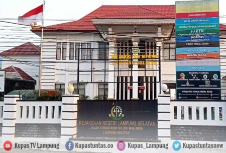 Kupas Tuntas - Kasus Dugaan Penyimpangan Insentif Satpol PP Lamsel Naik Tahap Penyidikan