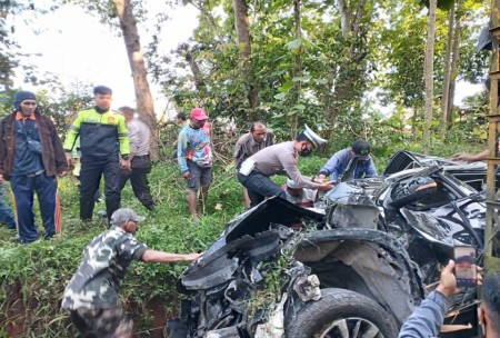 Kupas Tuntas - Kecelakaan Maut Kereta Api Vs Pajero di Tegineneng, Satu Tewas