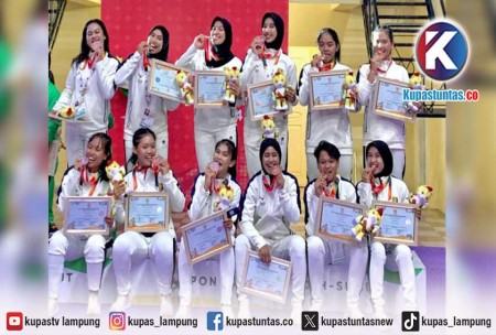 Kupas Tuntas - Keren! 15 Mahasiswa Unila Raih Prestasi di PON XXI Aceh-Sumut 2024