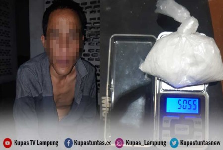 Kupas Tuntas - Kurir Ditangkap Saat Hendak Edarkan Sabu 50 Gram ke Tanggamus