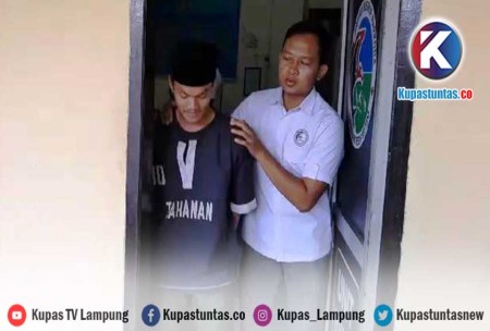 Kupas Tuntas - Pekerja Serabutan di Metro Lampung Nyambi Edarkan Sabu Diringkus Polisi