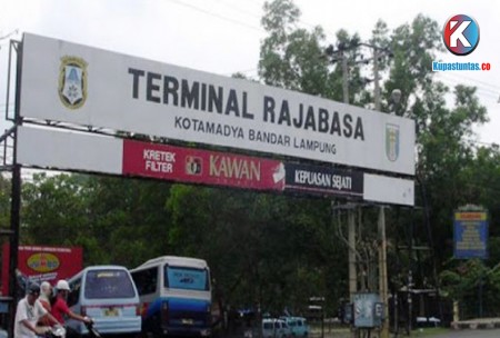 Kupas Tuntas - Penumpang di Terminal Rajabasa Naik 53 Persen dari Bulan Mei