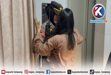 Kupas Tuntas - Razia Kos-kosan di Bandar Lampung, 12 Orang Bukan Pasutri Diamankan