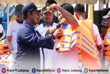 Kupas Tuntas - Tingkatkan Budaya K3, Pelindo Regional 2 Panjang Bersama Stakeholder Bagikan Life ...