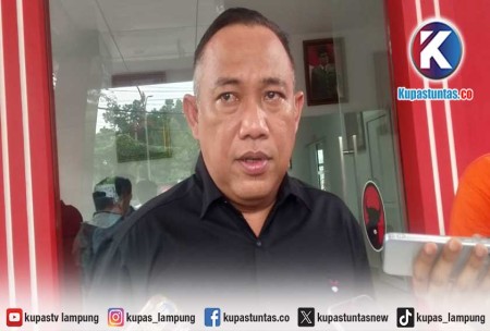 Kupas Tuntas - Umar Ahmad Resmi Terima Surat Tugas Dari PDI Perjuangan Maju Pilkada Lampung 2024