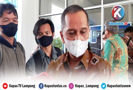 Kupas Tuntas - Unila Tunda PTM Terbatas Hingga April 2022