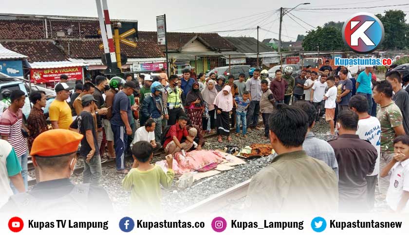 Kupas Tuntas - Pelajar Tewas Tertabrak Kereta, Begini Tanggapan KAI ... Kupas Tuntas - Pelajar Tewas Tertabrak Kereta, Begini Tanggapan KAI ...