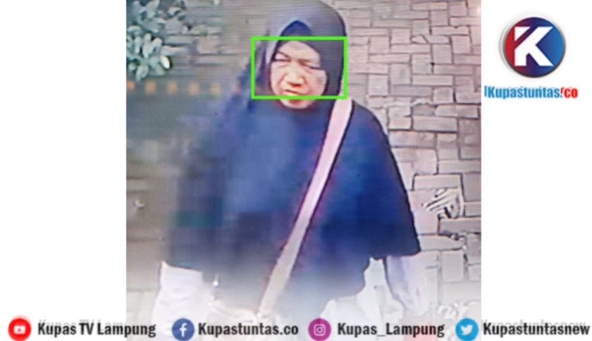 Kupas Tuntas - Viral! Wanita Paruh Baya Diduga Mencuri Handphone di ... Kupas Tuntas - Viral! Wanita Paruh Baya Diduga Mencuri Handphone di ...